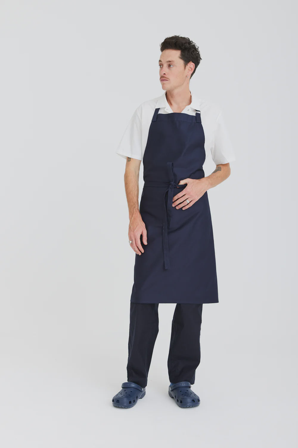 Birdy Dark Navy Apron – Kind Curations